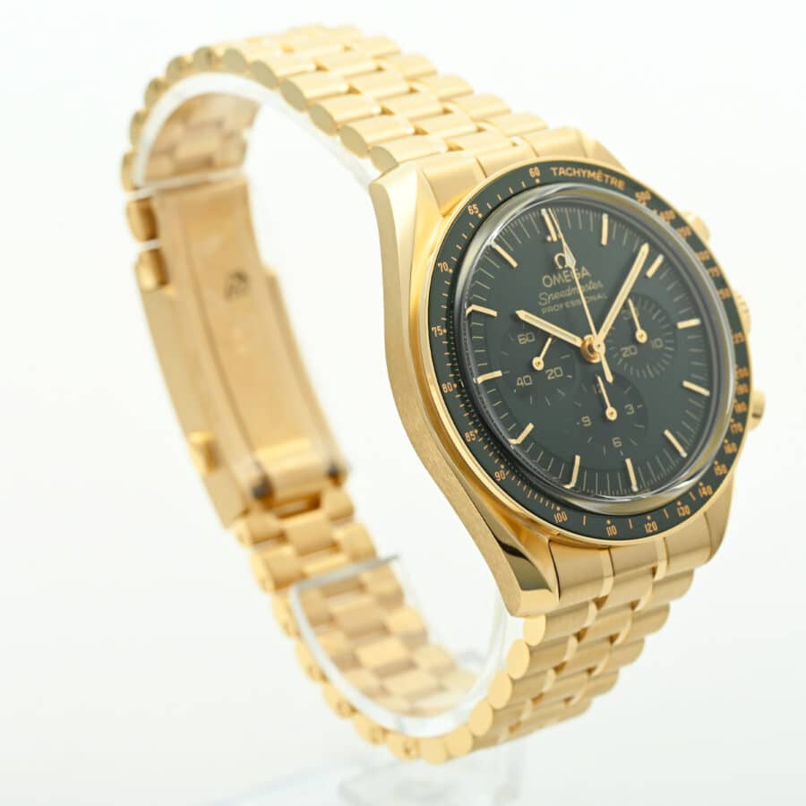omega speedmaster green 31060425010001 - Gioielleria Bonanno