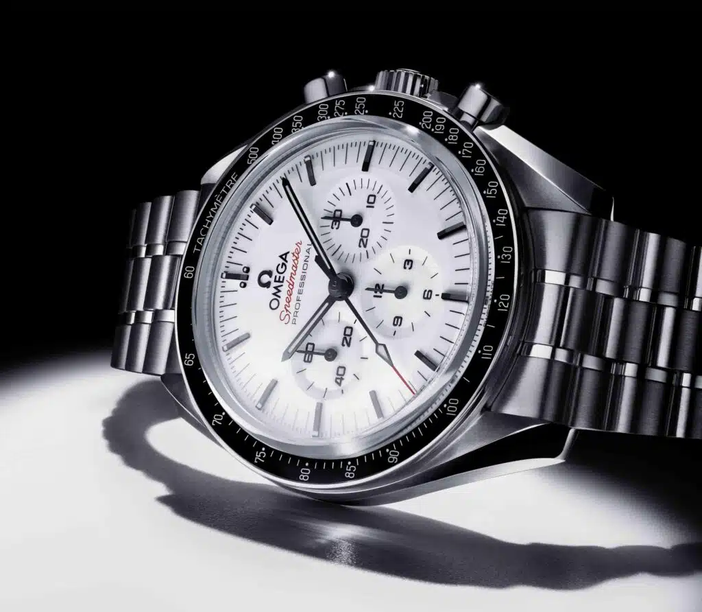 Arriva il nuovo Omega Speedmaster con il Quadrante Laccato Bianco - Gioielleria Bonanno