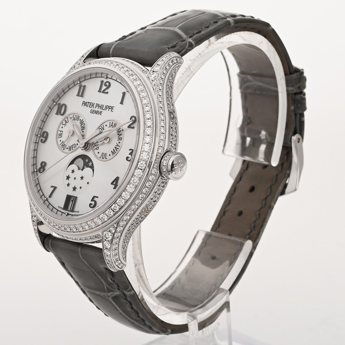 Patek Philippe Annual Calendar Complications White Gold White Balinese ...